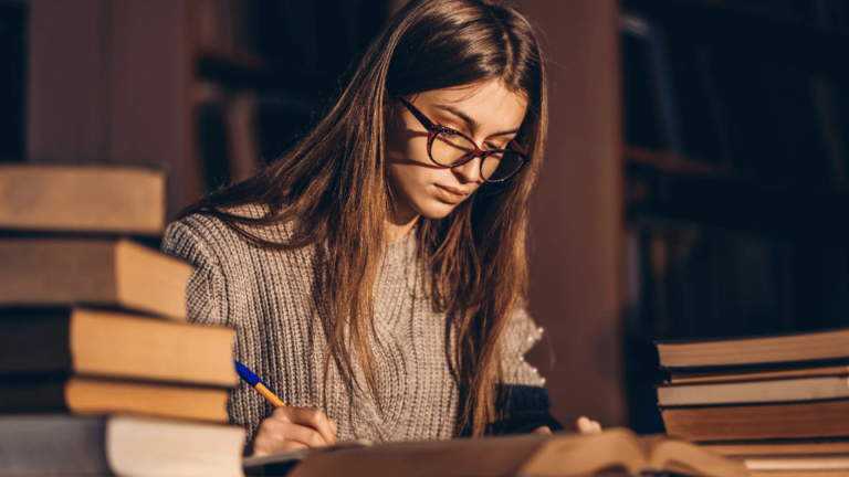 Alternative Hypothesis: Powerful Insights, Challenges and 5 Essential ...