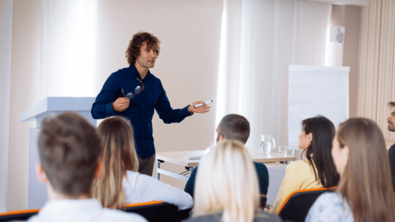 Understanding Null Hypothesis in Research: Clear Definitions and 5 ...